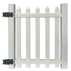 Vinyl Fencing at Menards®